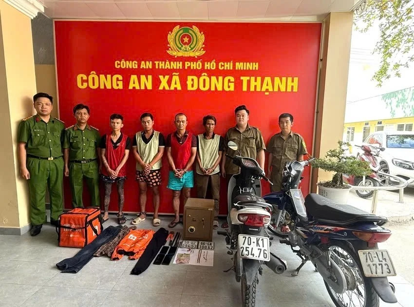 TP. HCM: Công an bắt nhóm trộm két sắt và lặn tìm tang vật