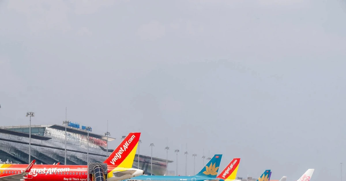 Nhiên liệu Jet 1 đủ cho các hãng hàng không vận hành đến hết tháng 4 ...